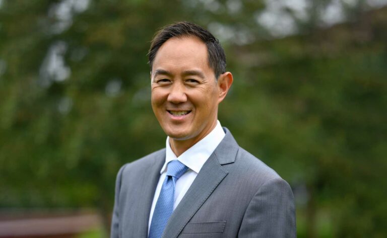 Dr. Kevin Yao, MD | Brain & Spine Surgeon | Metropolitan Neurosurgery